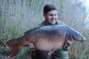 Hayes Carp Fisheries – Premier Carp Venues