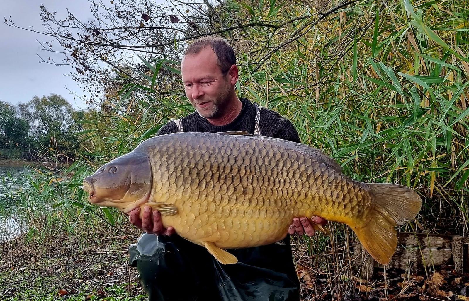 Hayes Carp Fisheries – Premier Carp Venues