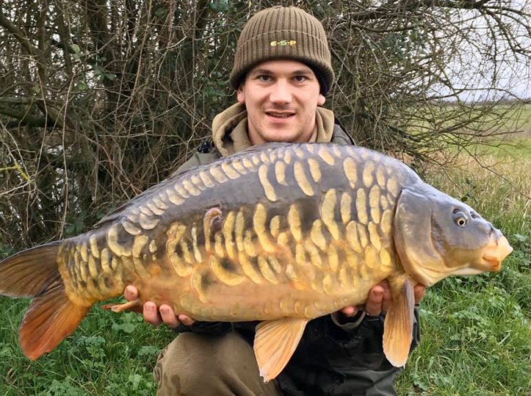 Syndicates – Hayes Carp Fisheries